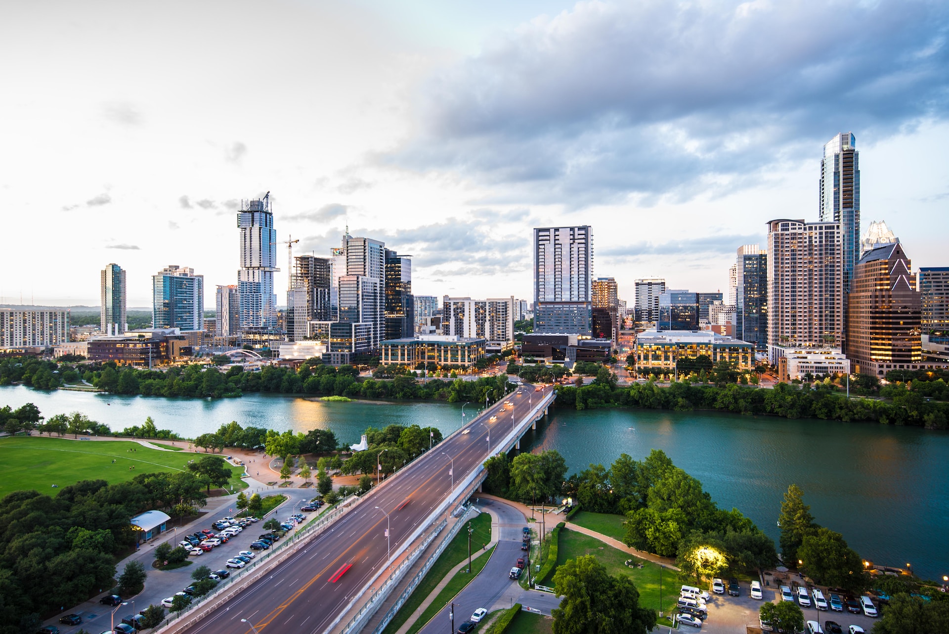 6 Amazing Benefits of Moving to Austin, Texas - Hillwood Communities
